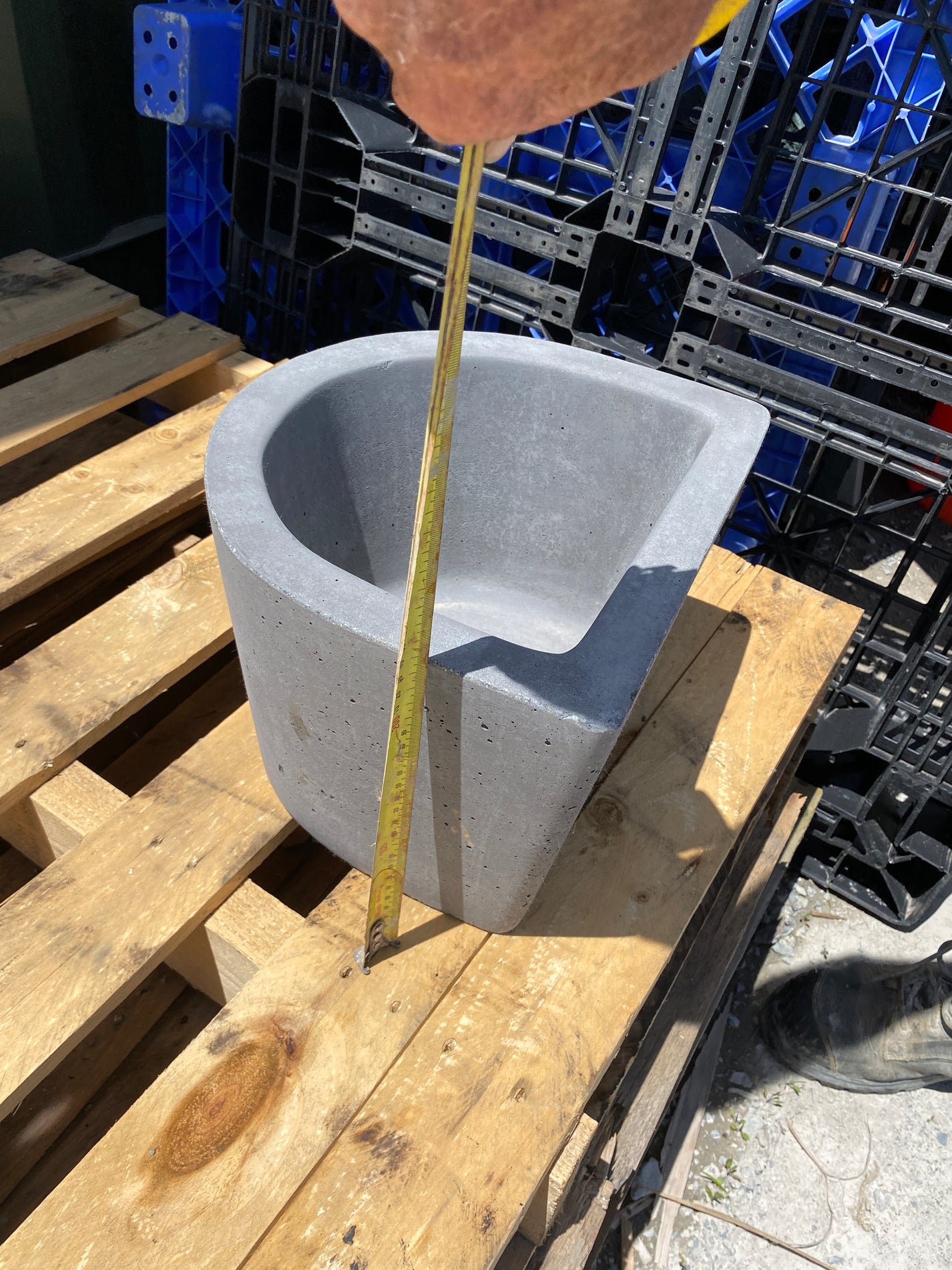 Concrete Hand Basin – Unique Durable Design – Precast Products